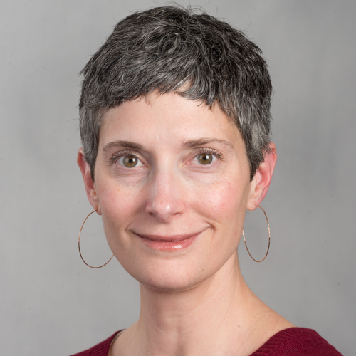 Stephanie Davis-Kahl Named University Librarian Stephanie Davis-Kahl Named University Librarian